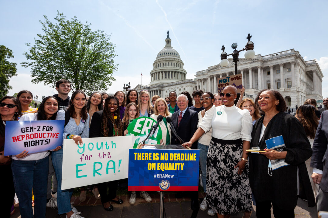 Dissecting the famous equity/equality illustration by Angus Maguire ...